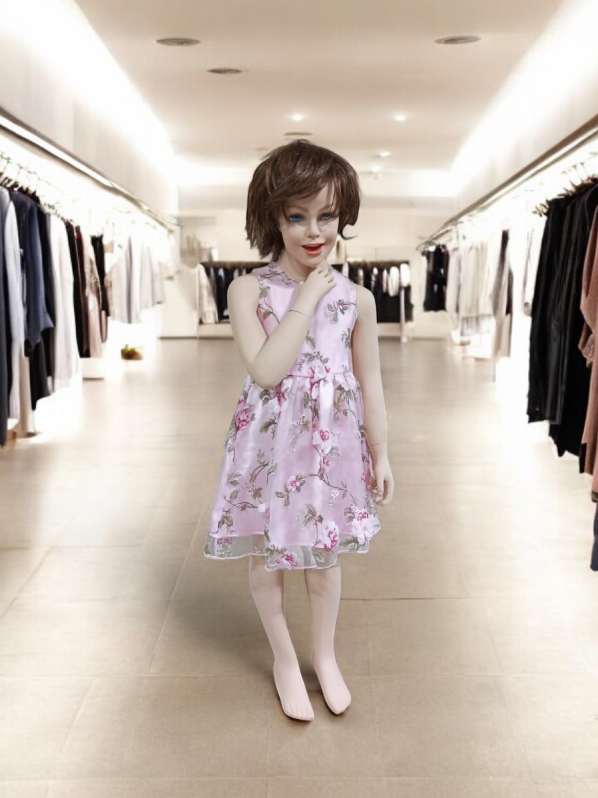 Манекен подростковый Джина Х-012. Рост 123см. Производитель товара - компания Westcom.