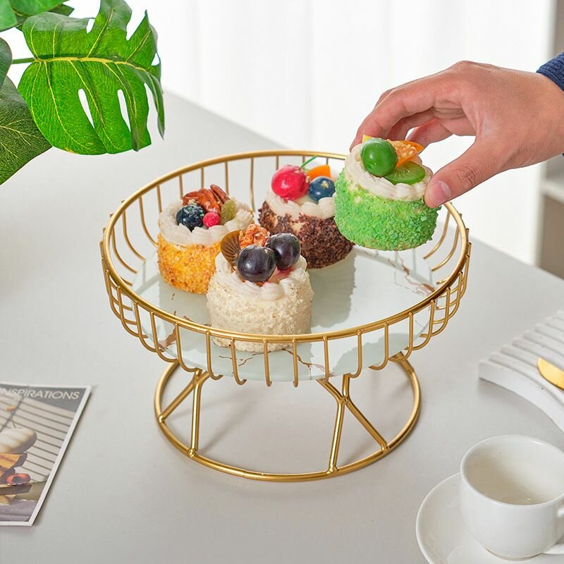 Фруктовница металлическая золотого цвета, корзина для фруктов и дессертов