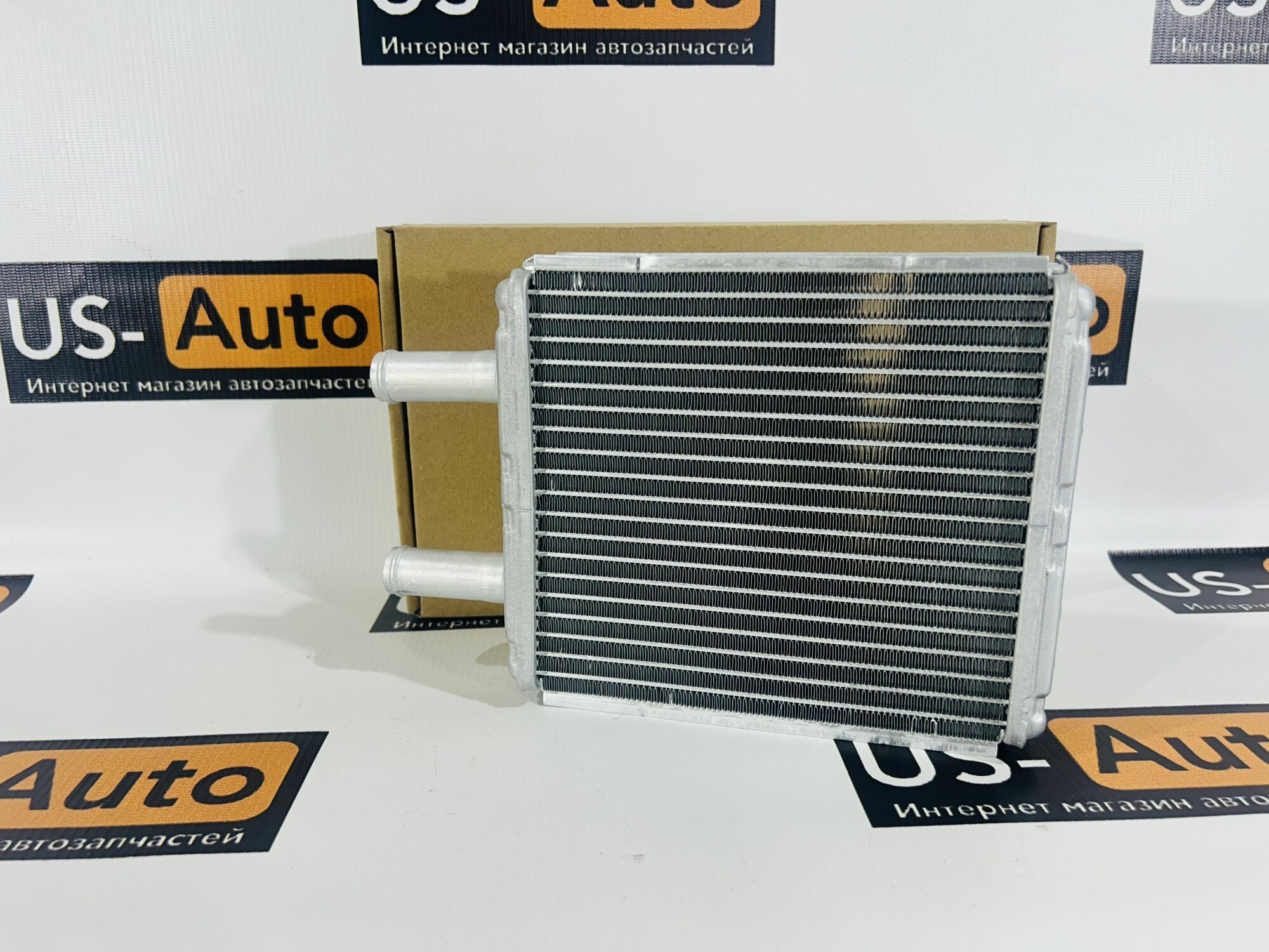 Радиатор отопителя (печки) Хелла (Halla) для ВАЗ 2170, 2171, 2172, Лада Приора, Lada Priora