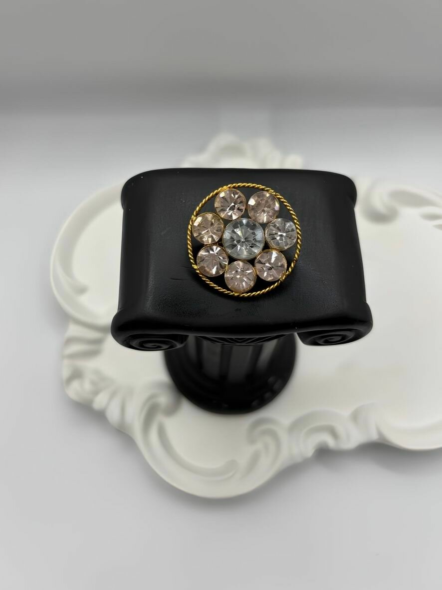 Советская винтажная позолоченная брошь