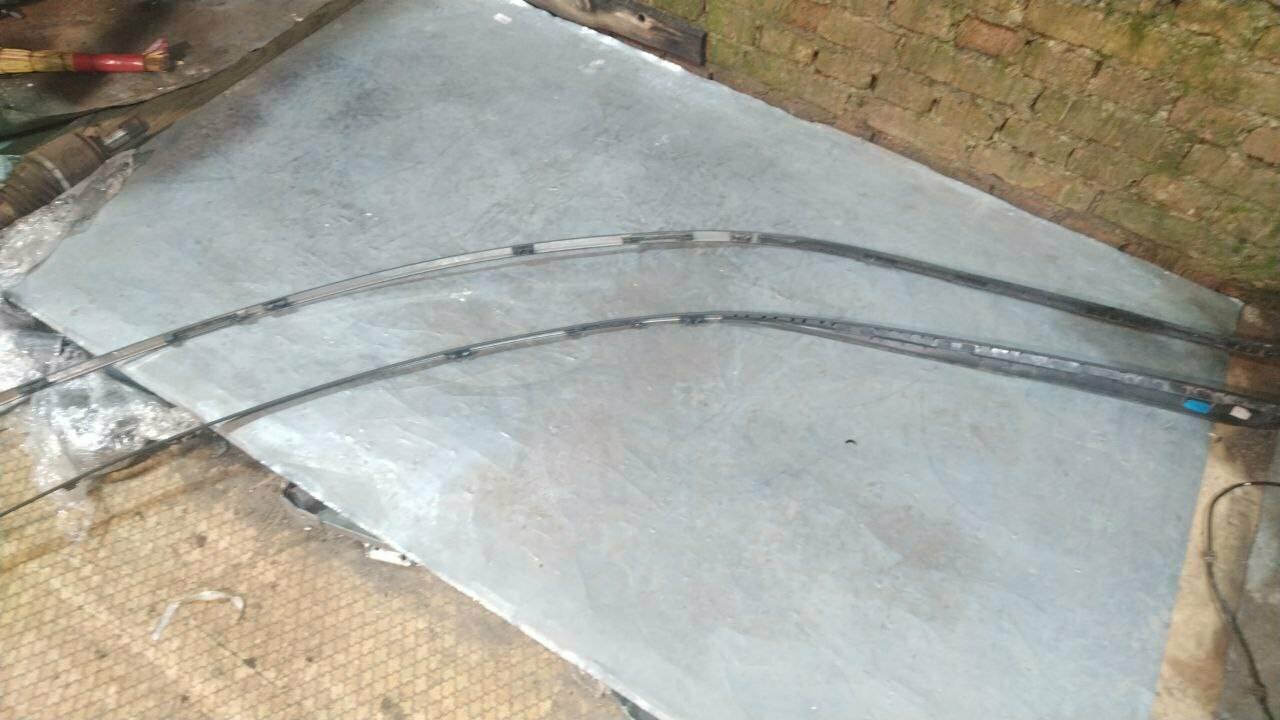 Молдинг крыши Mercedes-Benz B W245 (2005 - 2008) A1696901730