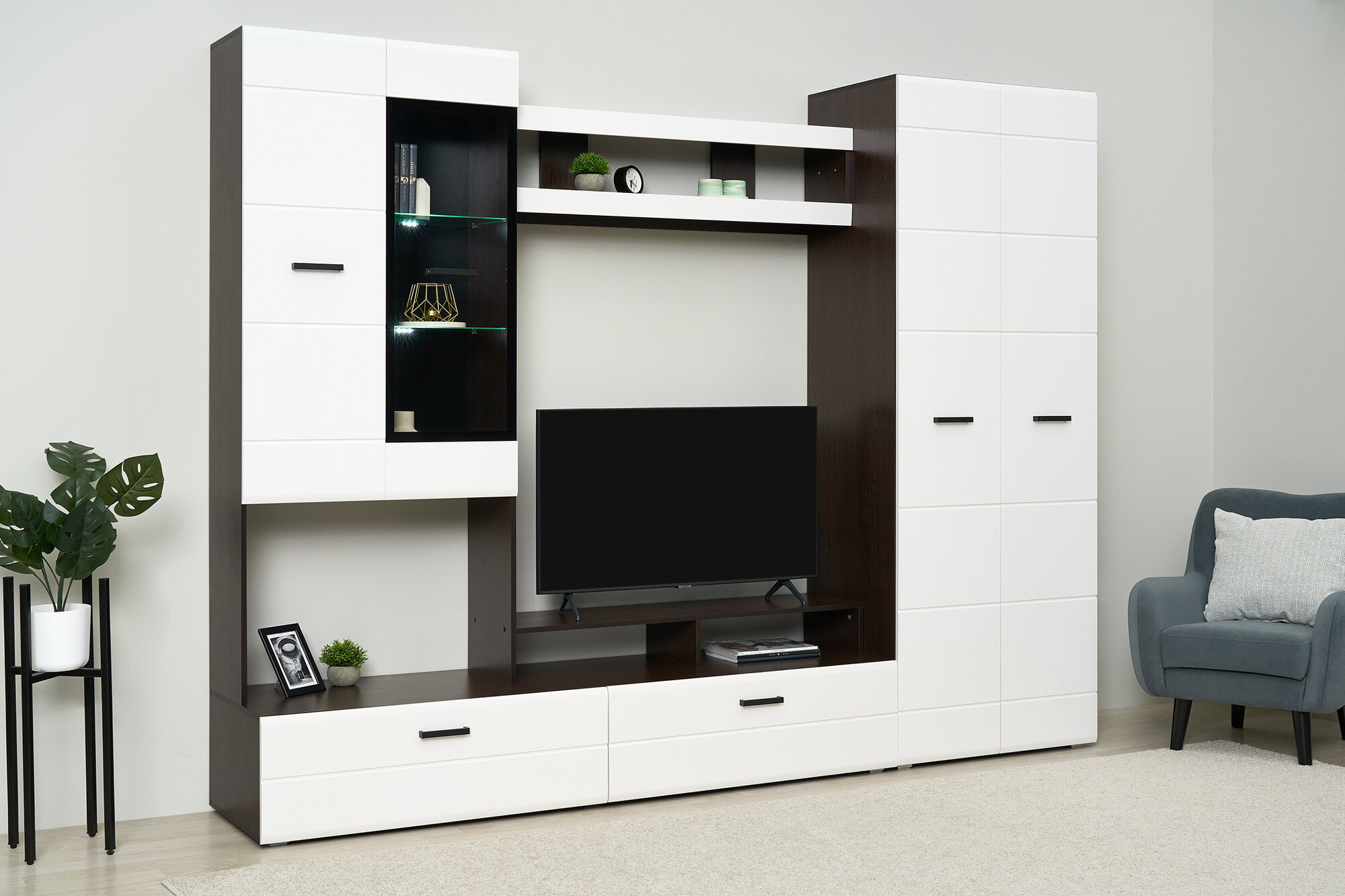 Стенка в гостиную с подсветкой Нонтон Нэнси NEW №4, белый глянец / венге, 280 см