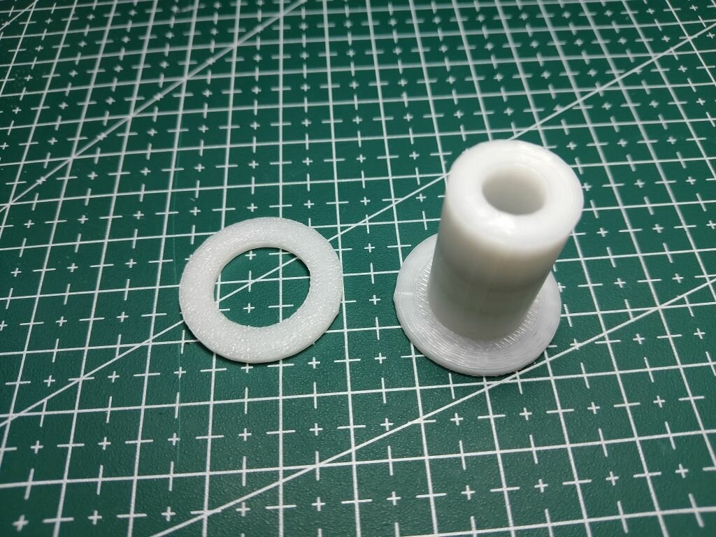 Втулка рычага КПП ВАЗ лада приора и др.