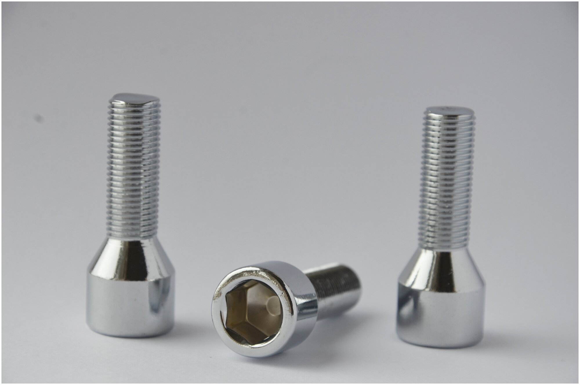 Колесные болты М12х1,25 (52мм/31мм) Хром Внутренний шестигранник