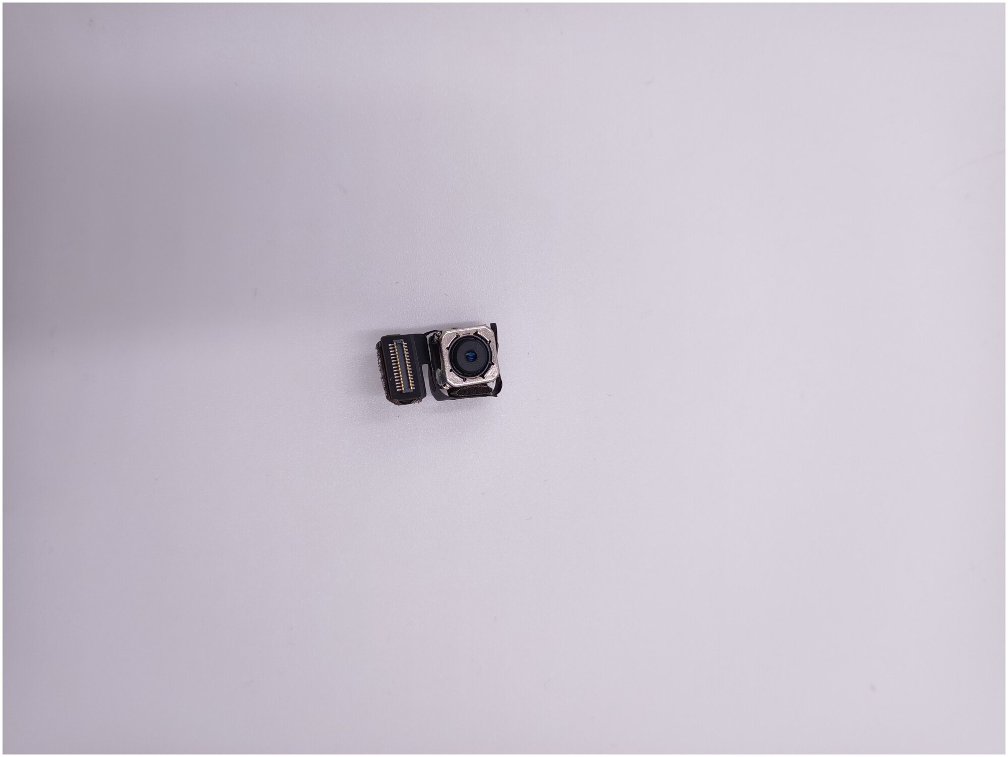 Камера задняя Apple iPad A1822 MPGT2RU/A оригинал