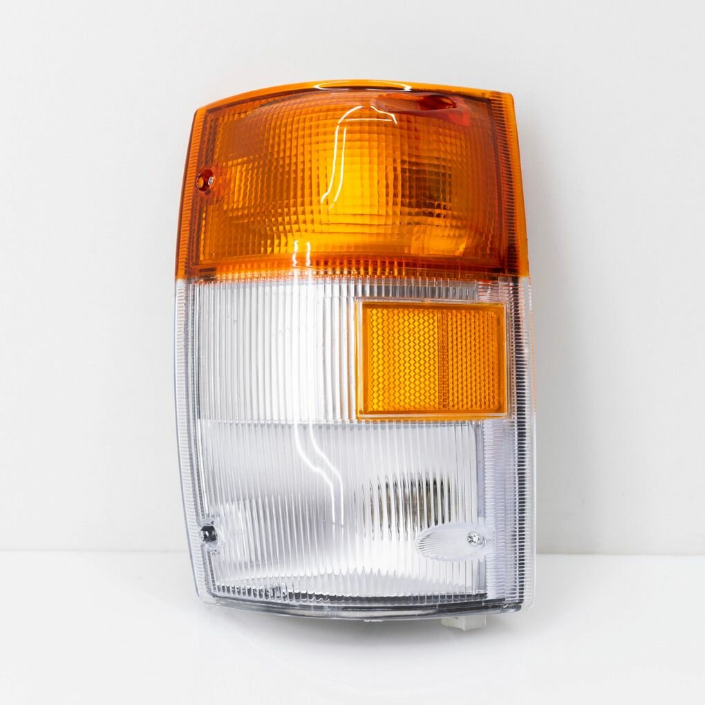 Габарит ISUZU ELF 1994-2002 г, левый, Nilson Auto Parts