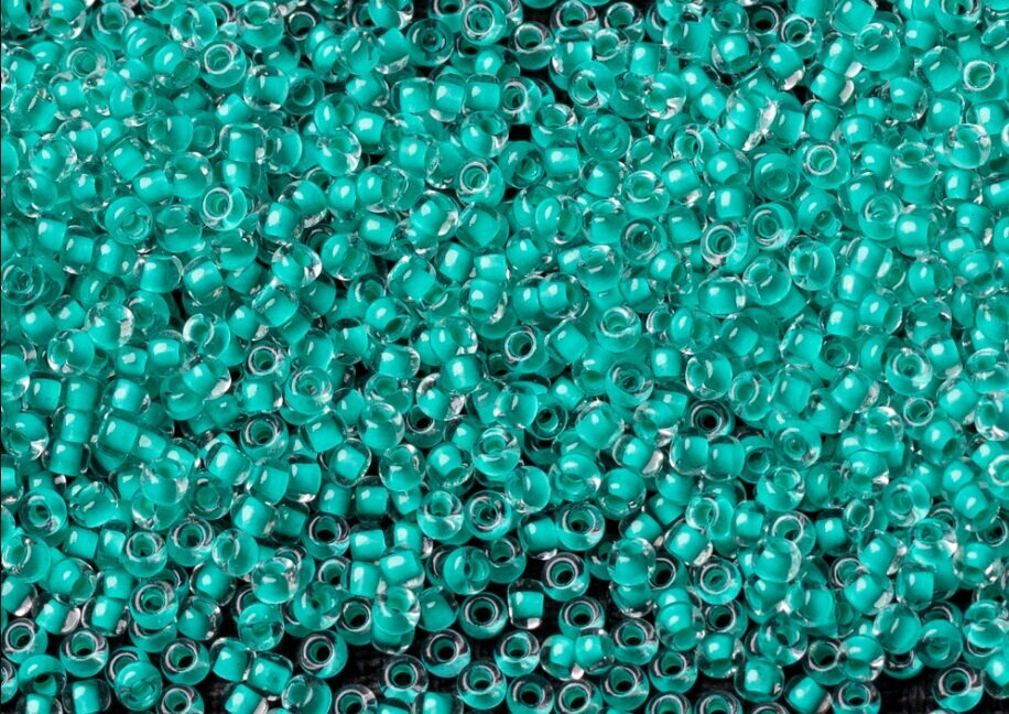 Бисер Gamma 5, Чехия 10/0, E204 ( 38358 ) зеленый матовый ,5гр.1шт.