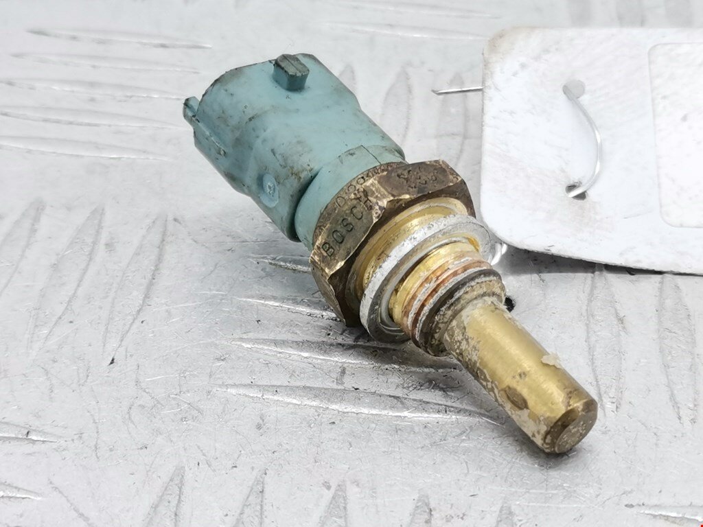 Датчик температуры охлаждающей жидкости Opel Meriva A 093342219 арт. 1961843