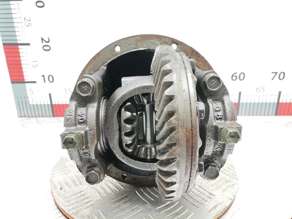 Редуктор переднего моста Suzuki Jimny 3 (JB) 2745081A22 арт. 1926214