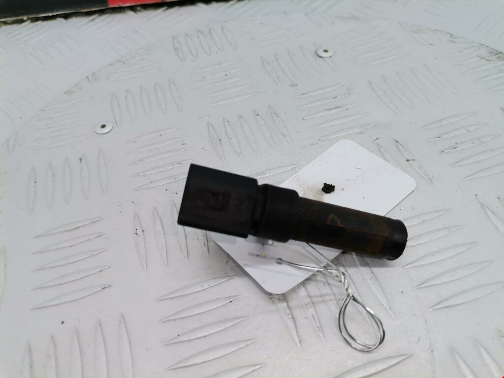 Датчик коленвала Mercedes C-Class (W203) A0031532828 арт. 1571641