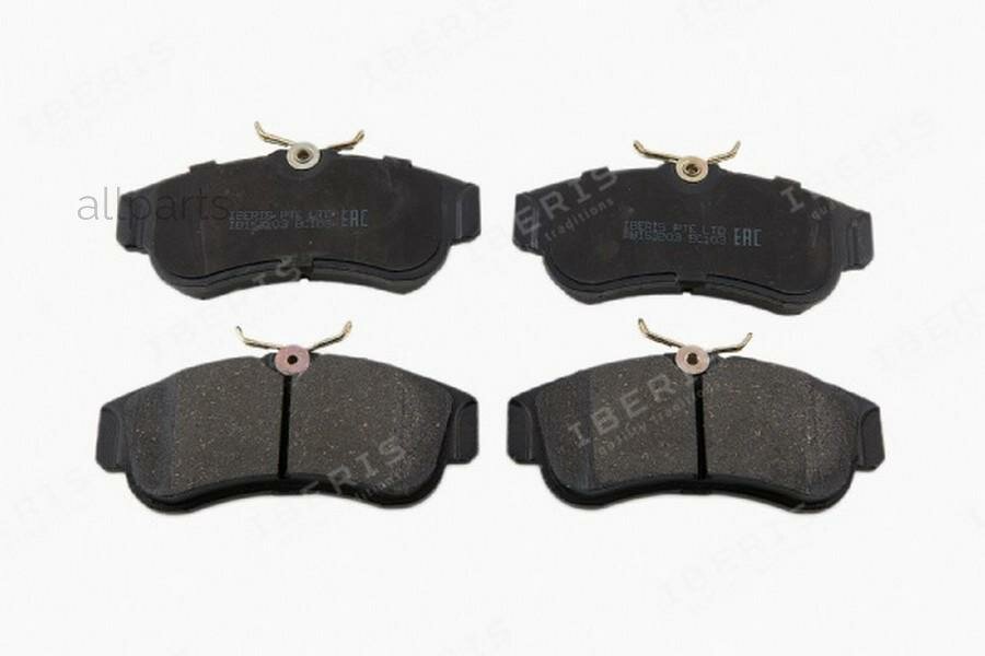 IBERIS IB153203 колодки тормозные передние К-Т NISSAN ALMERA II (N16) -06 (-ABS), PRIMERA (P11) -01