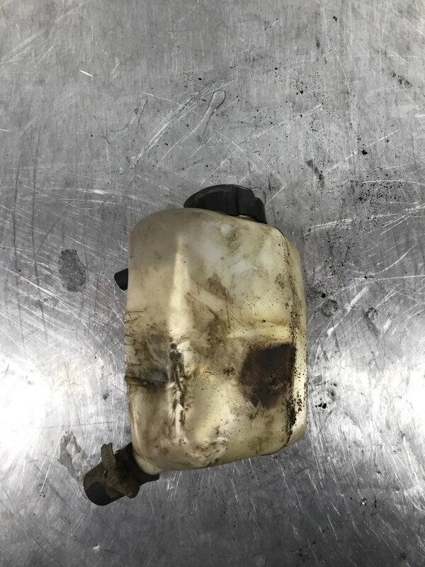 Бачок расширительный Лада 1111 Ока 1111 ВАЗ-11113 1987 (б/у)