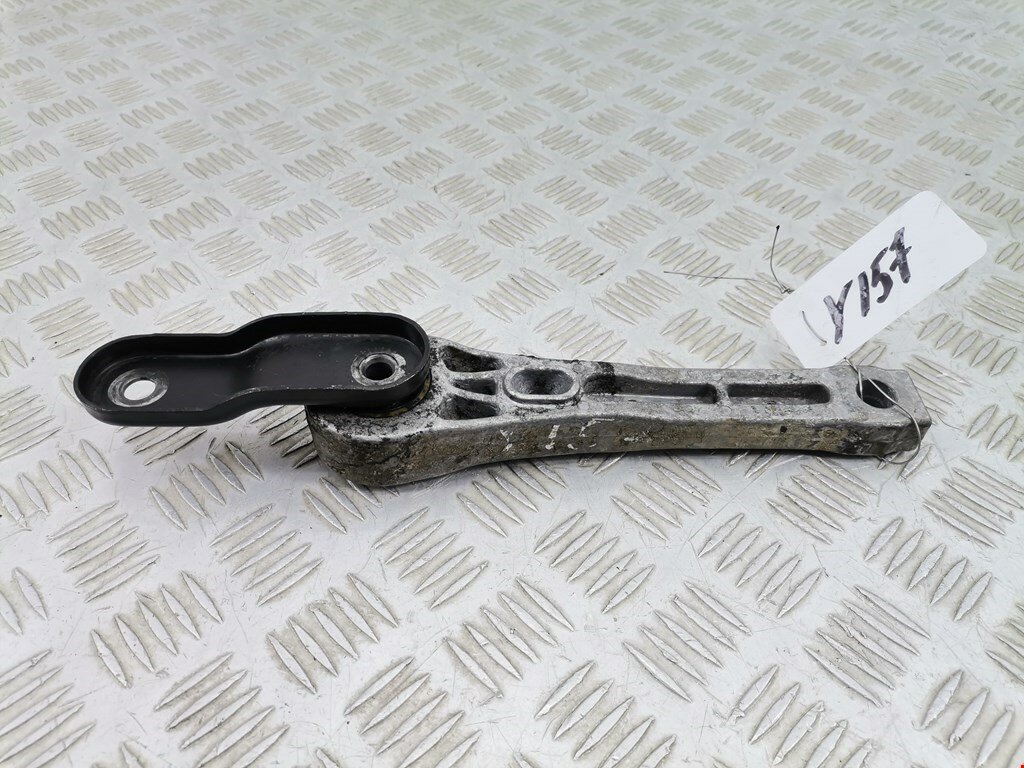 Подушка (опора) крепления двигателя Volkswagen Passat 6 3C0199855J арт. 2118312