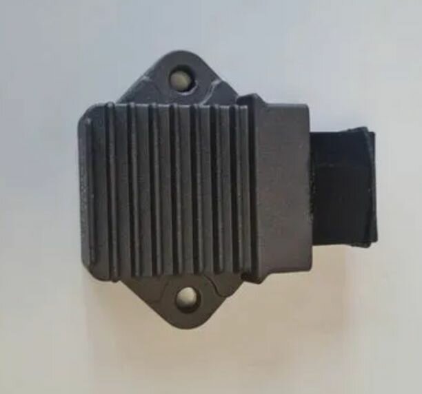 Реле-регулятор Honda CB400, CBR250, CBR400, VFR400