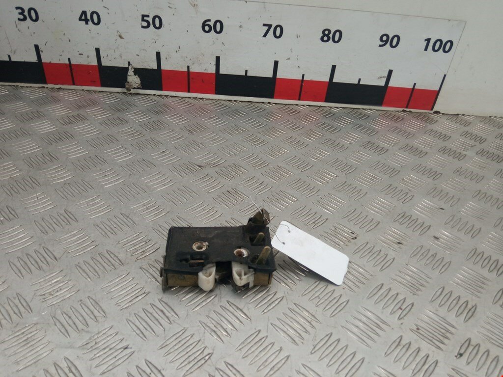 Замок двери задней правой Audi 80 B3 893839016C арт. 1846384