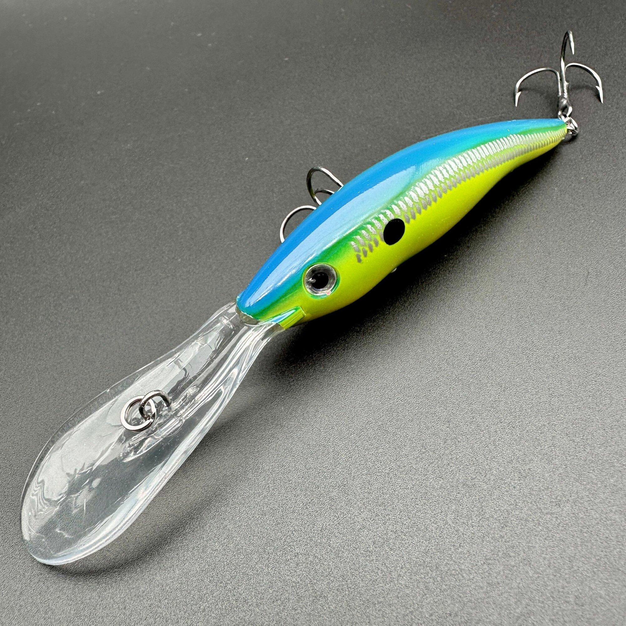 Воблер минноу Tail Dancer minnow 7 см 15 гр для ловли спиннингом, троллингом на щуку, сома, судака, лосось