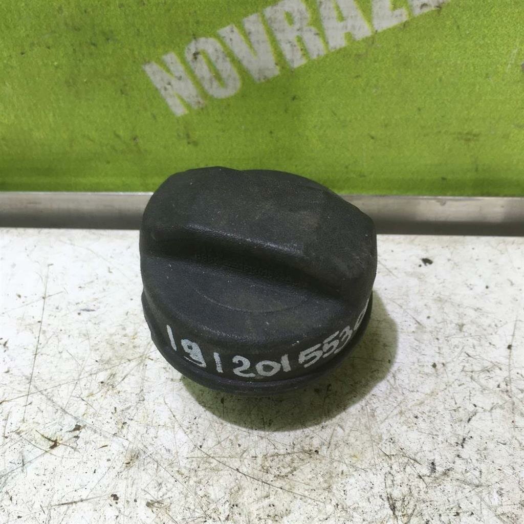Крышка топливного бака VW Golf 3 Vento 91-97
