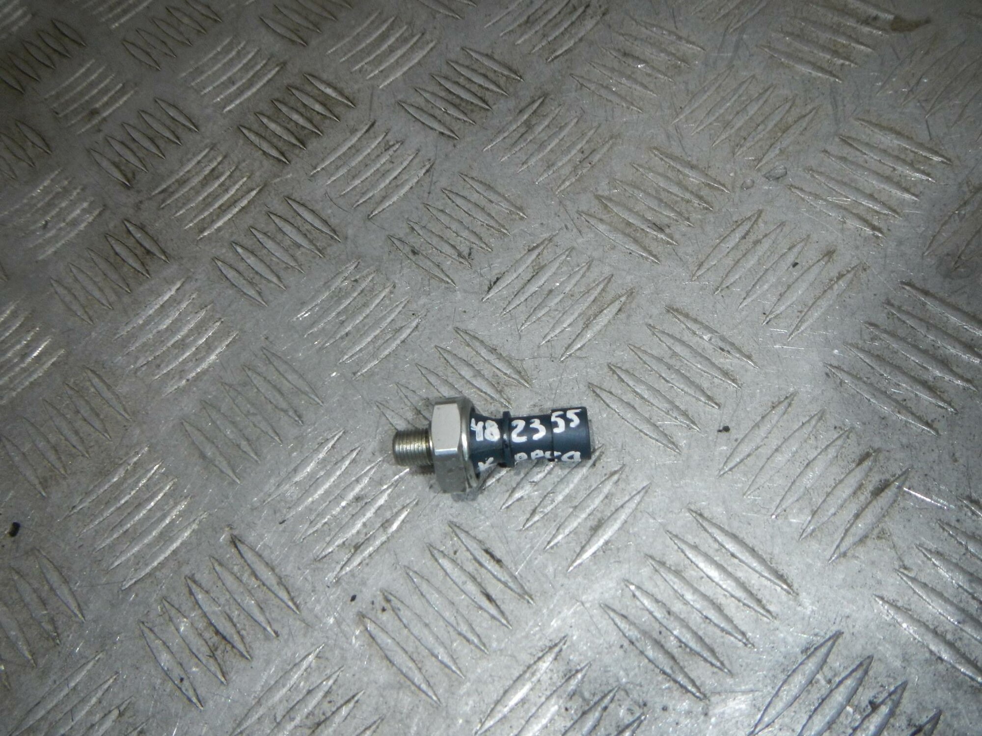 Б/У Датчик давления масла, Opel (Опель)-CORSA D (06-) OPEL CORSA D (06-) Аналог. Без видимых повреждений. 482355 GENERAL ...