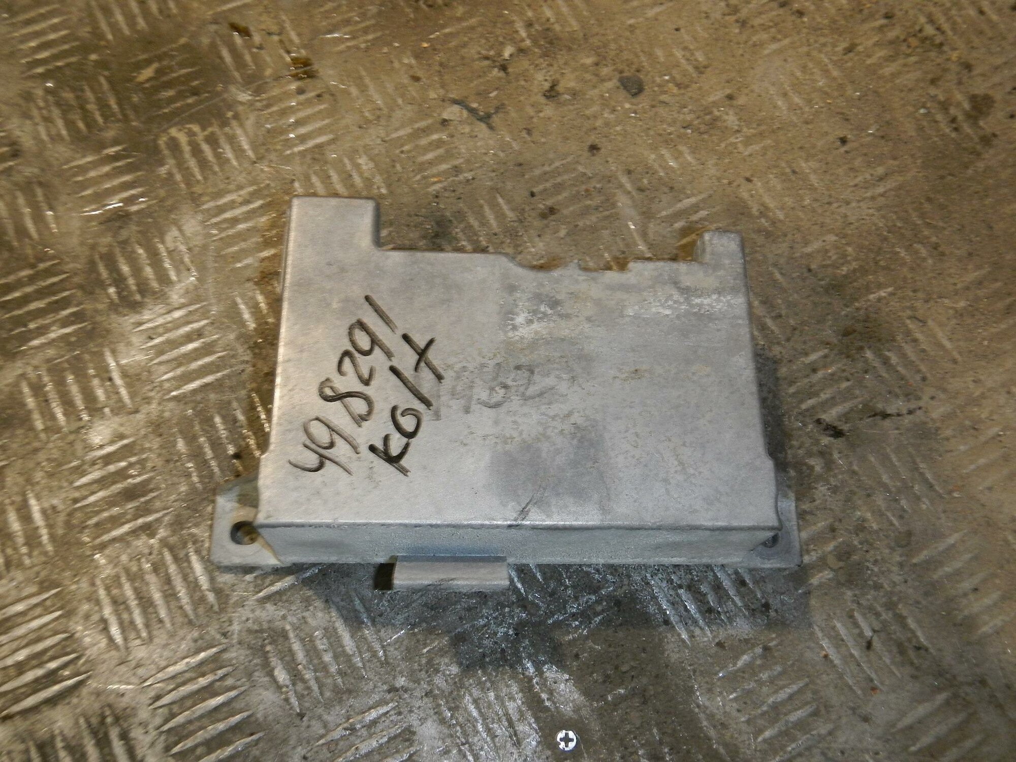 Б/У Блок электронный, Mitsubishi (Митсубиси)-COLT (Z3) (04-) MITSUBISHI COLT (Z3) (04-) Блок управления рулевой рейкой бе...