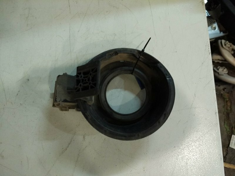 Б/У Корпус лючка топливного (бензобака) бака Peugeot 308 I 07-б/у , Пежо 308 Корпус лючка бензобака Peugeot 308 2007-2011 ...