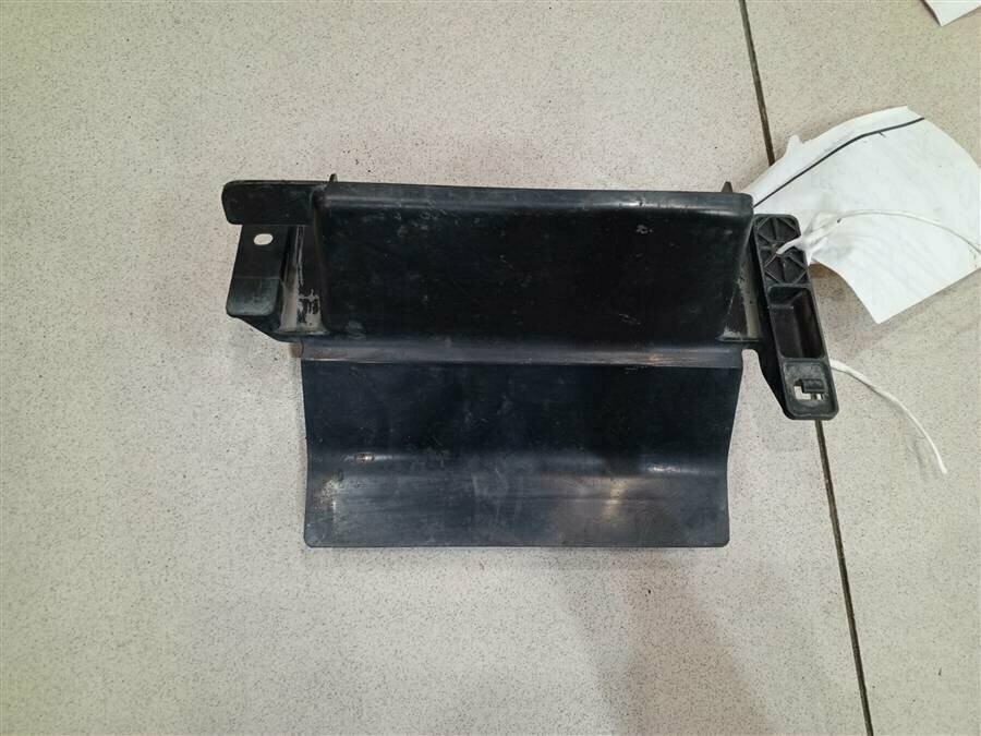 Кожух замка капота от Mitsubishi Outlander GF 2012>