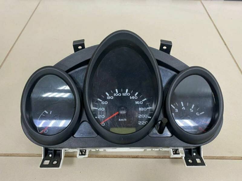 Панель приборов Mitsubishi Colt Z3 2003-2012 кат.номер: 8100A929 MM0038001