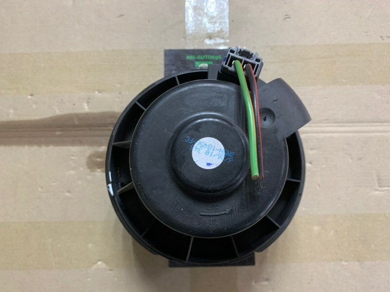 Мотор отопителя (печки) Ford Focus MK2 1.6 2010