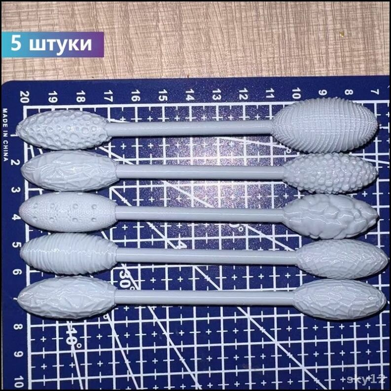 Эксклюзивный комплект фактурных роликов для керамических изделий и мягкой глины, оснащенный эргономичными рукоятками, предназначен для художественной лепки и DIY проектов.