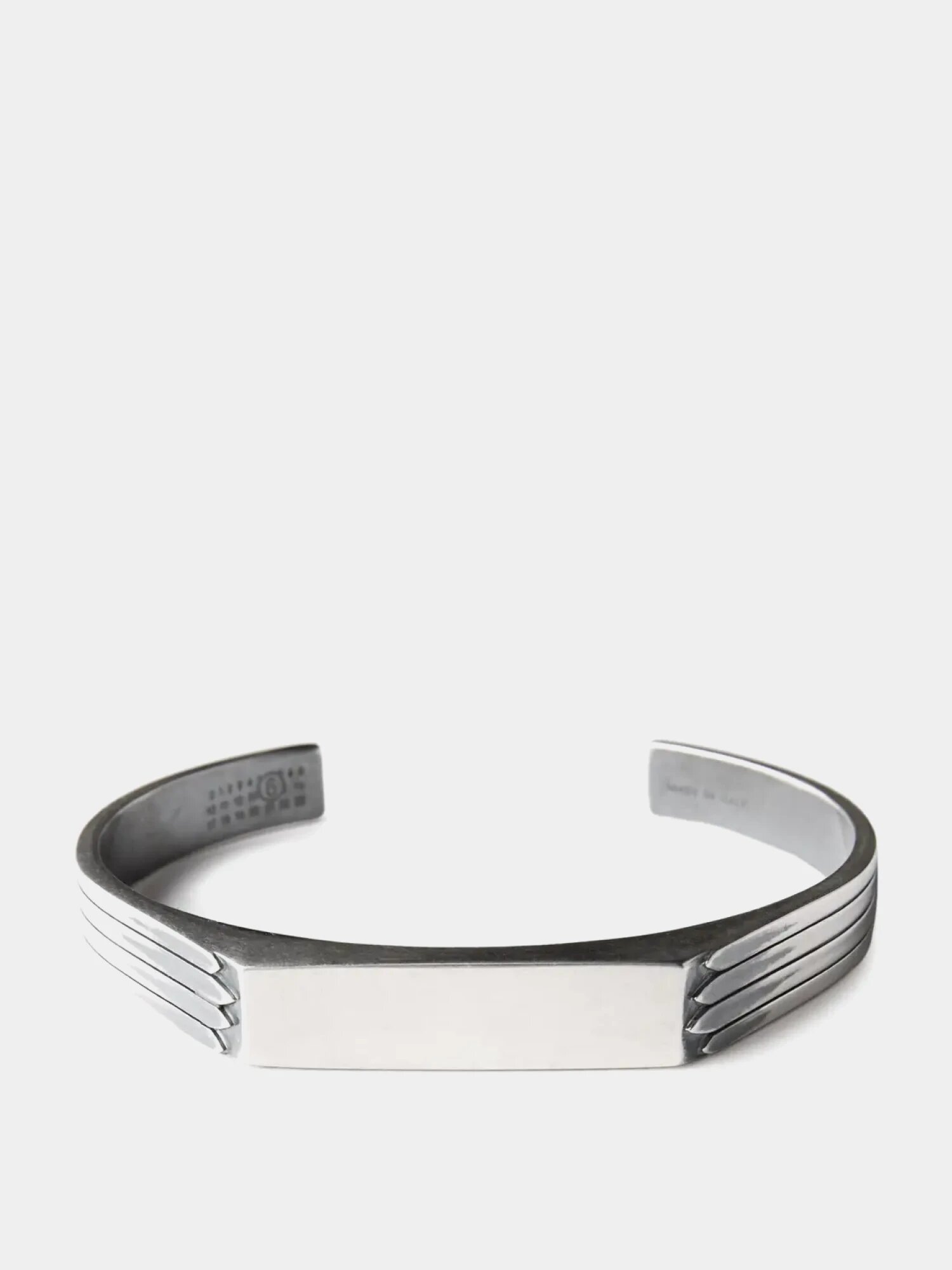 Незамкнутый браслет