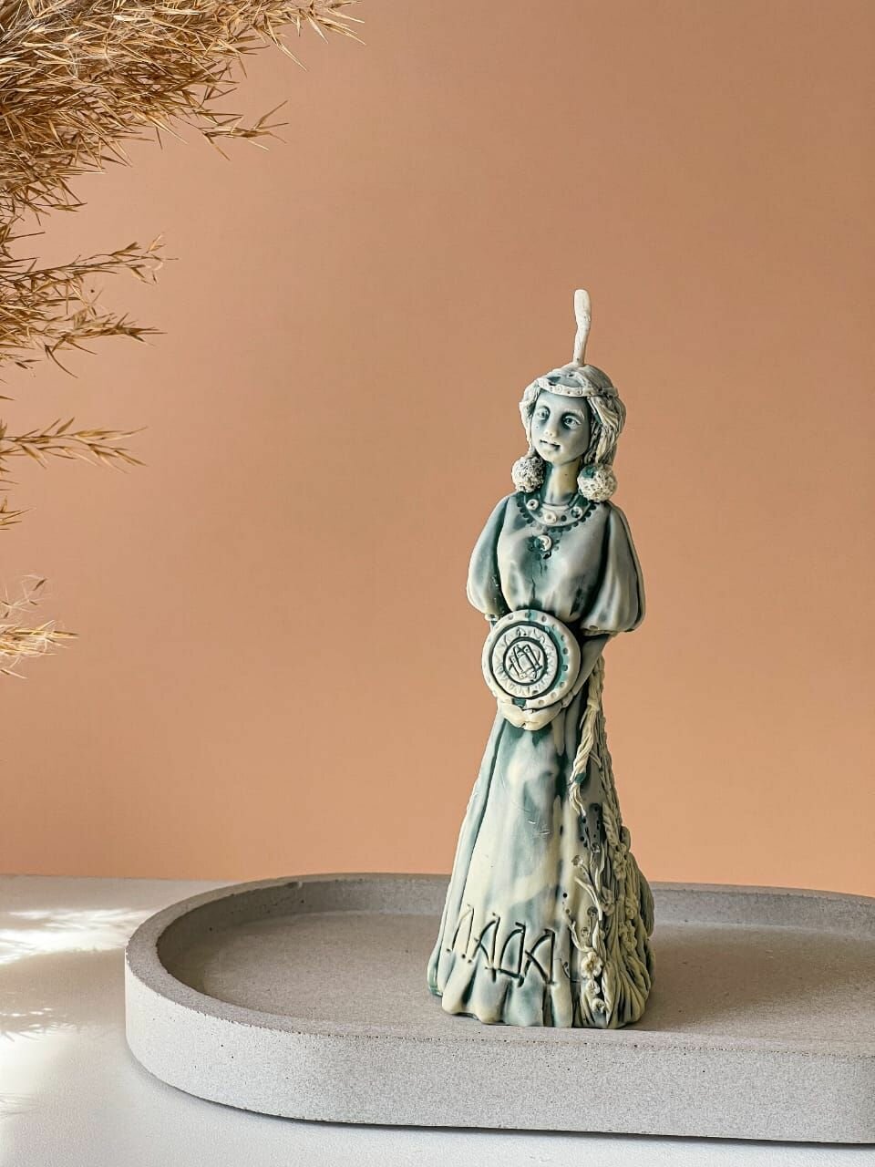 Свеча ароматая восковая интерьерная Богиня славянского пантеона Лада