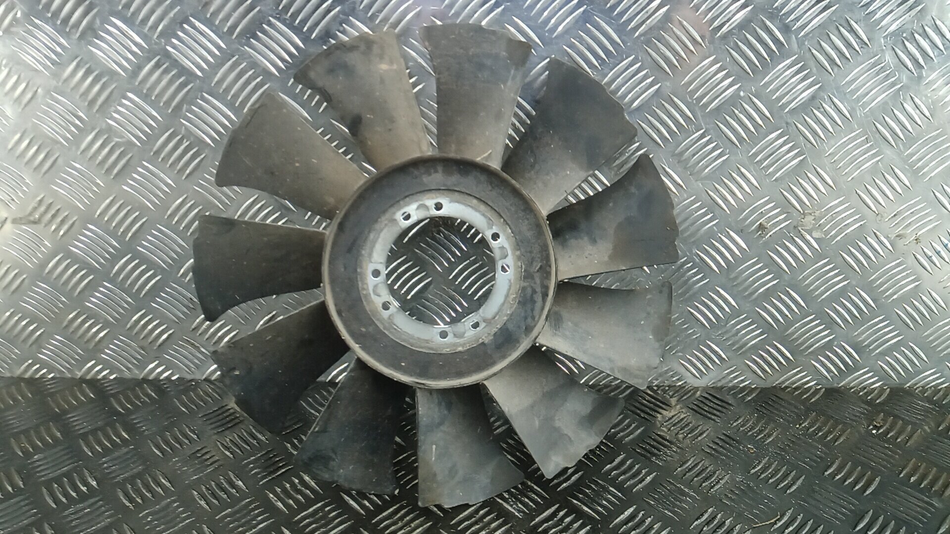 Крыльчатка вискомуфты дизельная IVECO DAILY 4