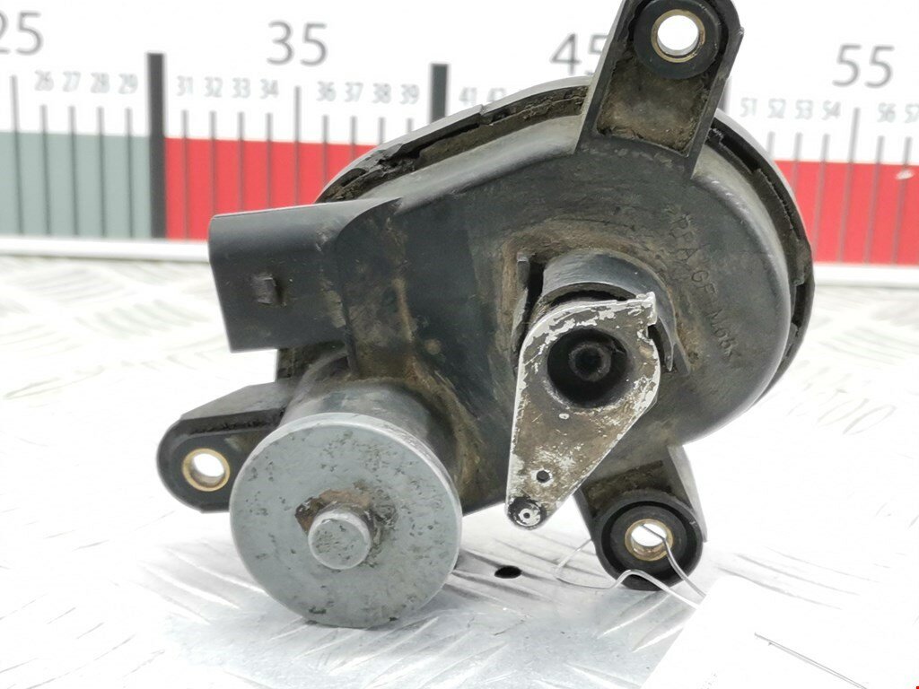 Сервопривод (электропривод моторчик привода) Mercedes C-Class (W203) A6111500494 арт. 1969995