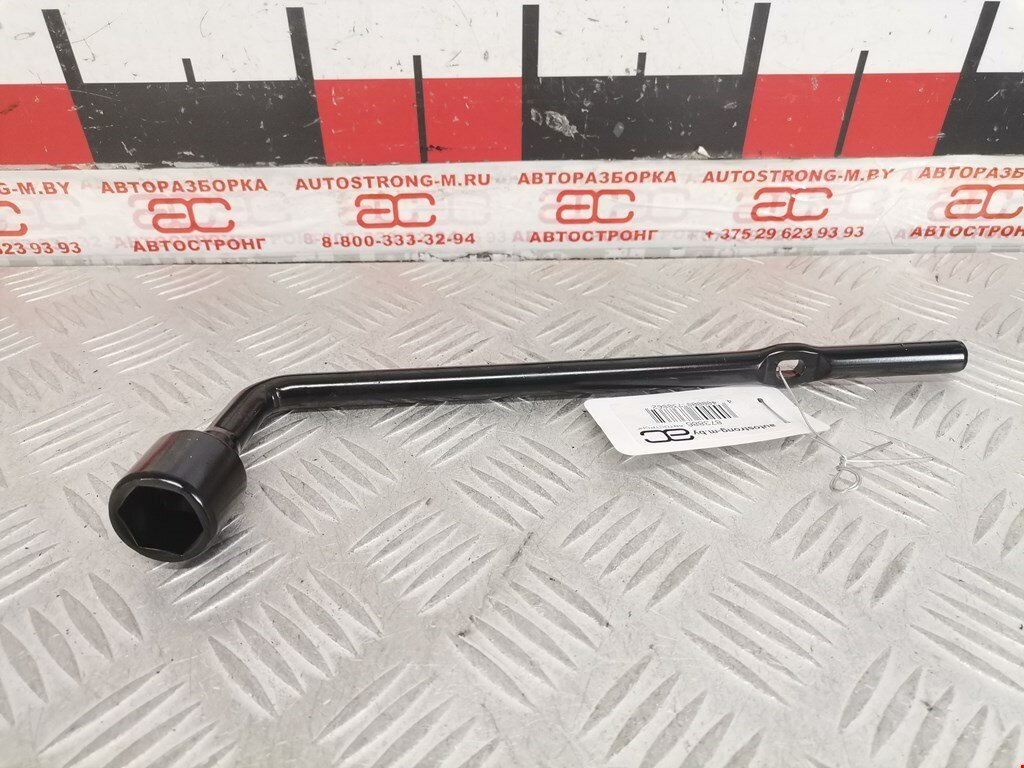 Ключ баллонный Kia Ceed 1 (ED) 091313B010 арт. 873886