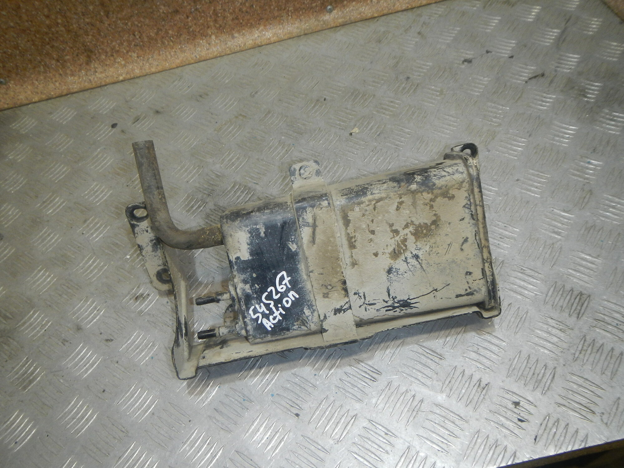 Б/У Абсорбер (фильтр угольный), SsangYong (Сангйонг)-ACTYON (05-10) SSANGYONG ACTYON (05-10) G23D Без видимых повреждений...