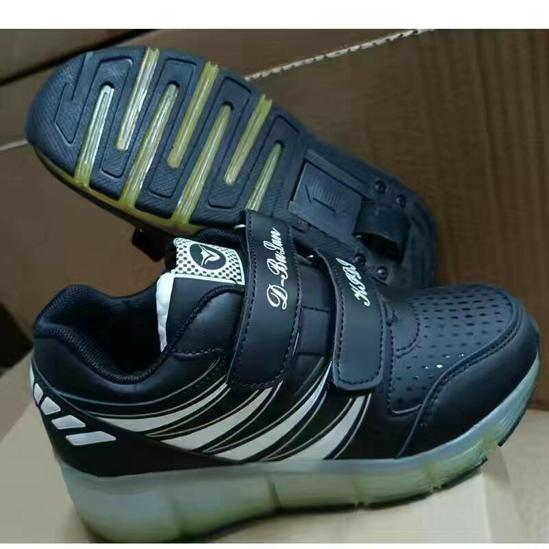 Кроссовки роликовые