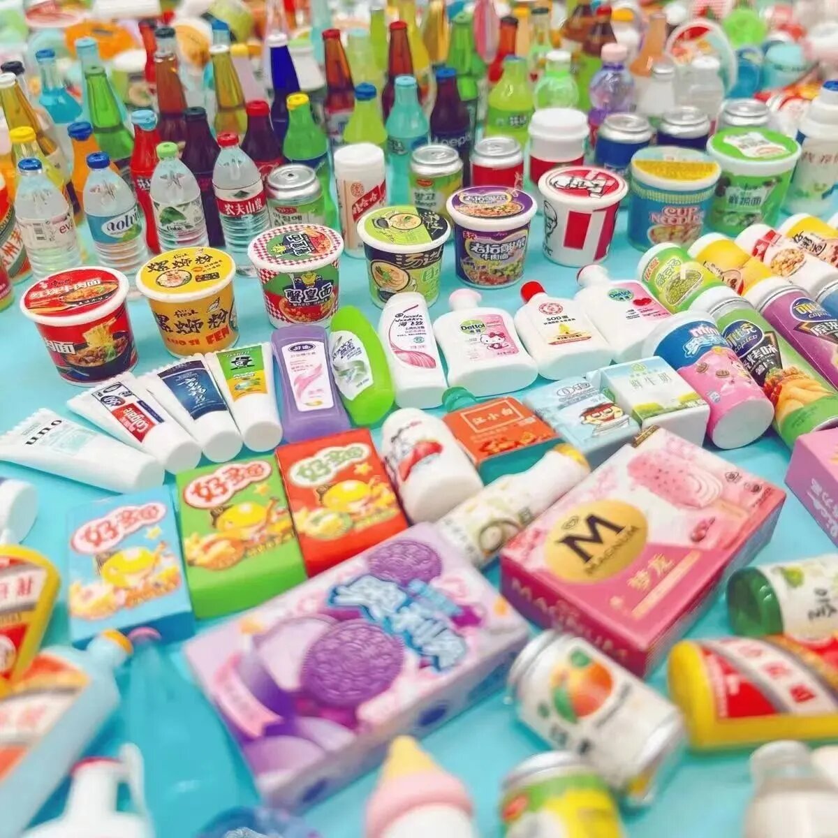 Аксессуары Mini Mart 100 аксессуаров для DIY кукольного домика!