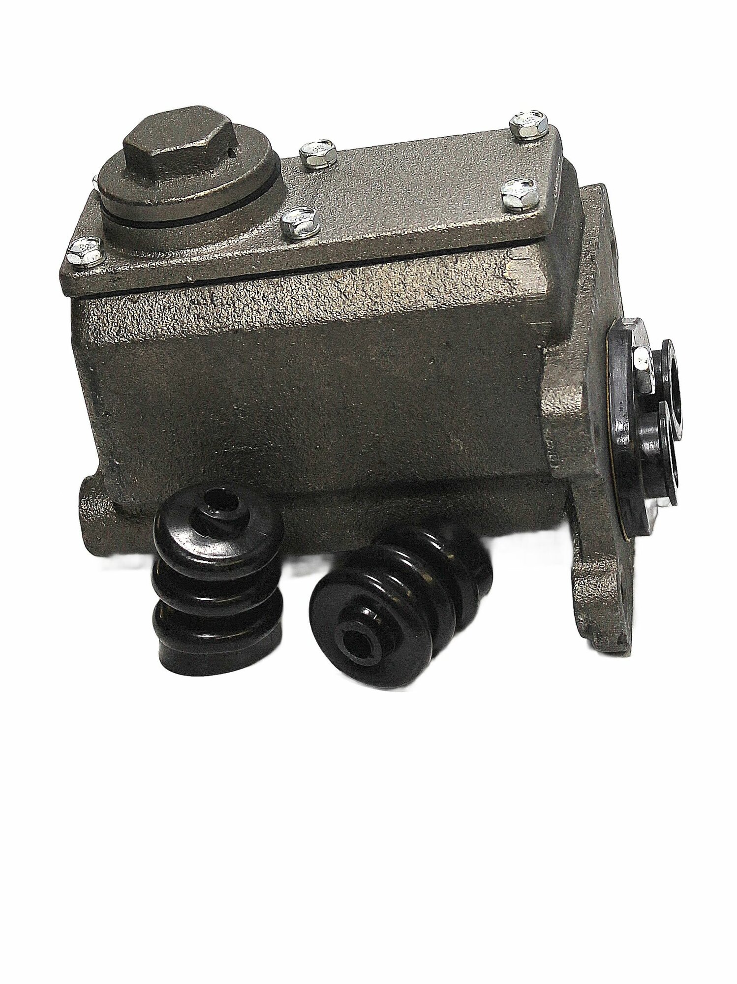 Цилиндр главный гидротормозов (ГТЦ) для а/м ГАЗ 66 / для а/м ГАЗ 21 старого образца, без штока