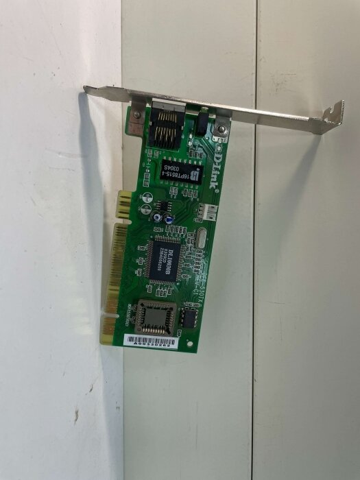 Сетевая карта D-Link DFE-530TX PCI