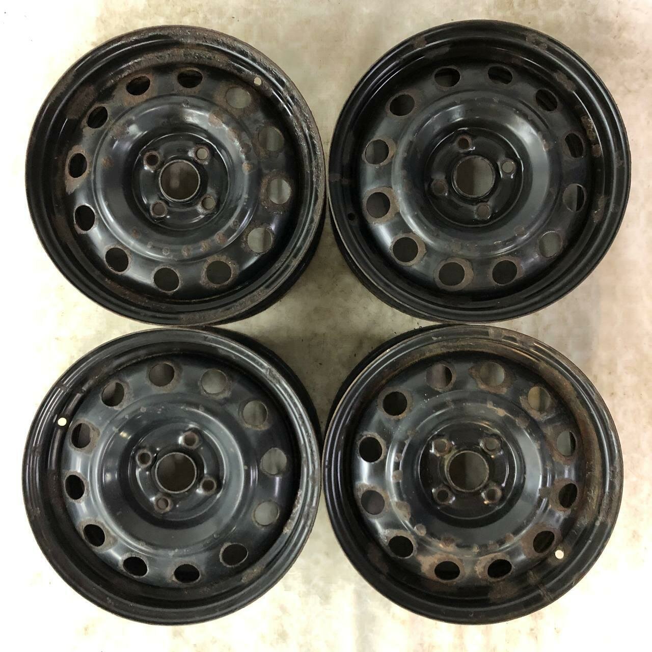 Колесные диски Штампованные 15x6 PCD 4x100 D54.1 ET48 (Реплика)