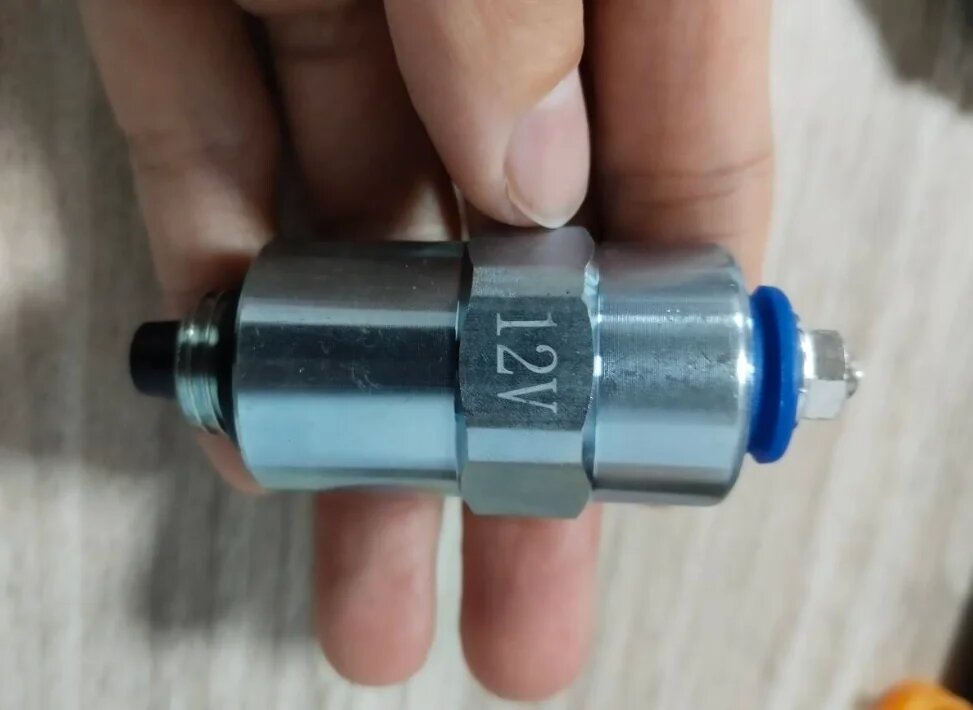 7167-620A отключение впрыска соленоидные клапаны 12V для DPA DPS CAV LUCAS Новый 7167-620B 7185,900 W 7701030222 844F-9D278-AA