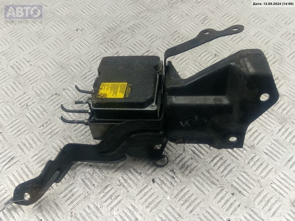 Блок ABS (Модуль АБС) Toyota Avensis (c 2008)