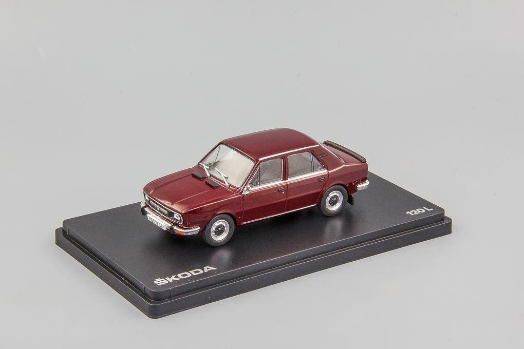 Масштабная модель Skoda 120L (1982) Maroon Red