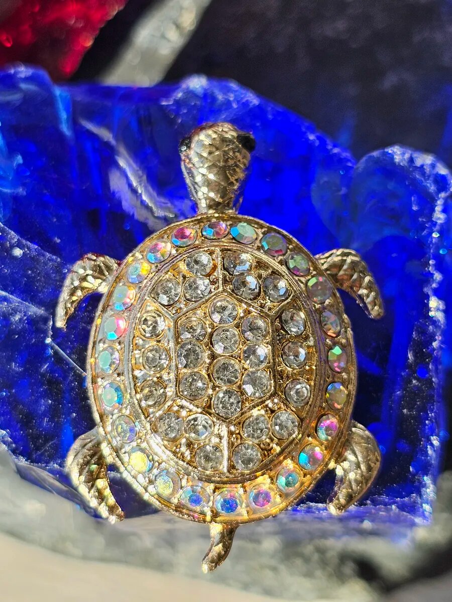 Черепаха оберег талисман сувенирный магнит