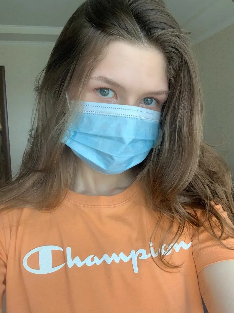 Маска Медицинская Одноразовая из Нетканых Материалов - 50 шт.