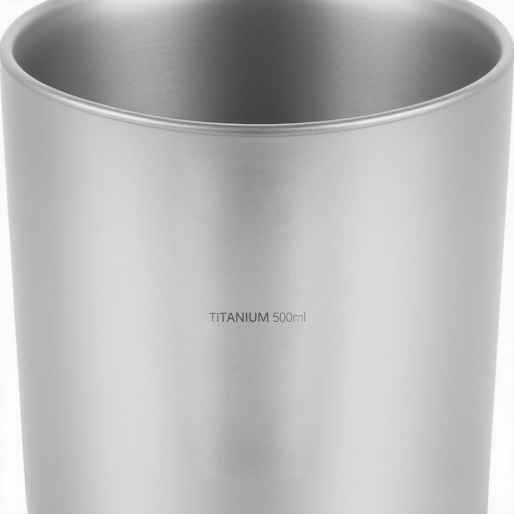 Кружка из титана для отдыха на открытом воздухе Чистый титановый стакан для воды Пивной кружок Портативный Материал: Чистый титан Объем: 500мл Размер: 12.5*9*6.3см Вес: 61.7г Размер упаковки: 13*9*9см Вес упаковки: 62г В комплект входят: 1*Титановая