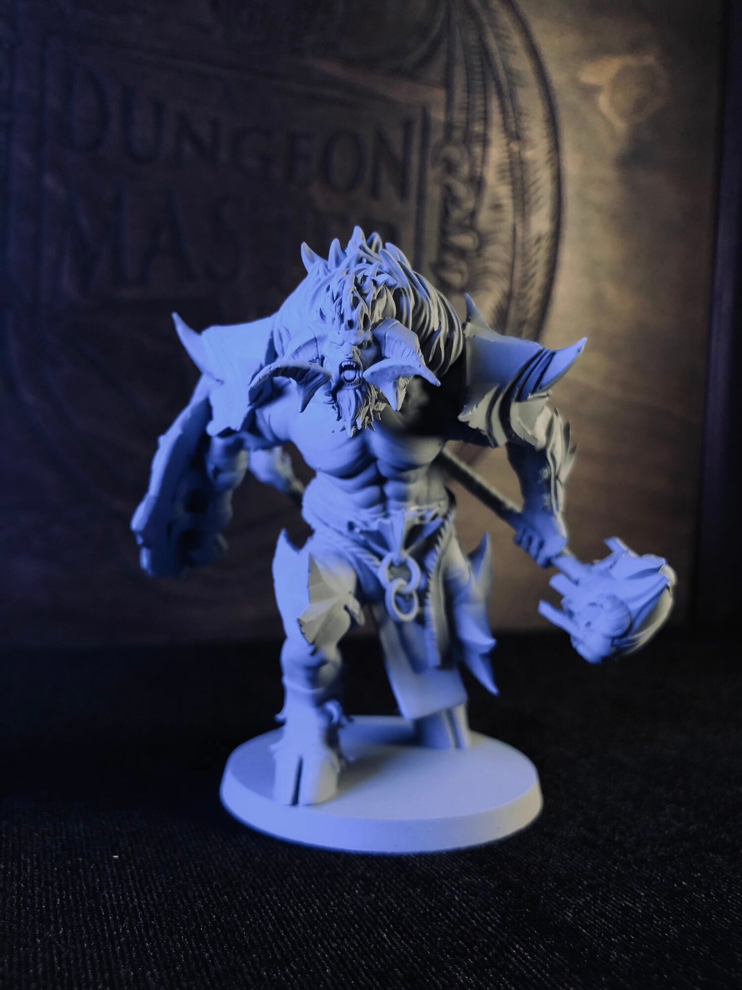 Огромный минотавр - Миниатюра для настольных игр DnD, ДнД, Dungeons & Dragons, Pathfinder.