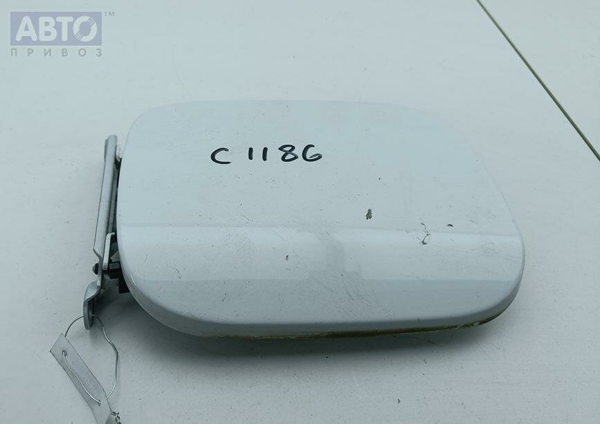 Лючок бака Dacia (Renault) Sandero II (2012-2020)