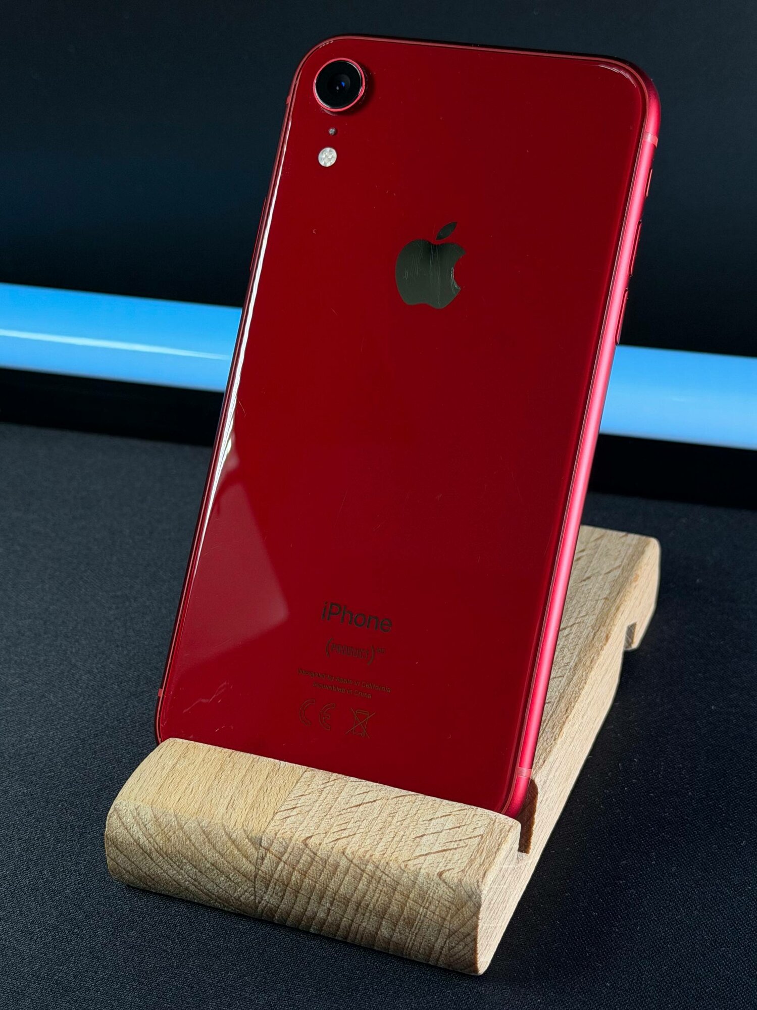 Смартфон Apple iPhone Xr, 64gb, Red, RU, nano SIM + eSIM (Аккумулятор 100%, родной)