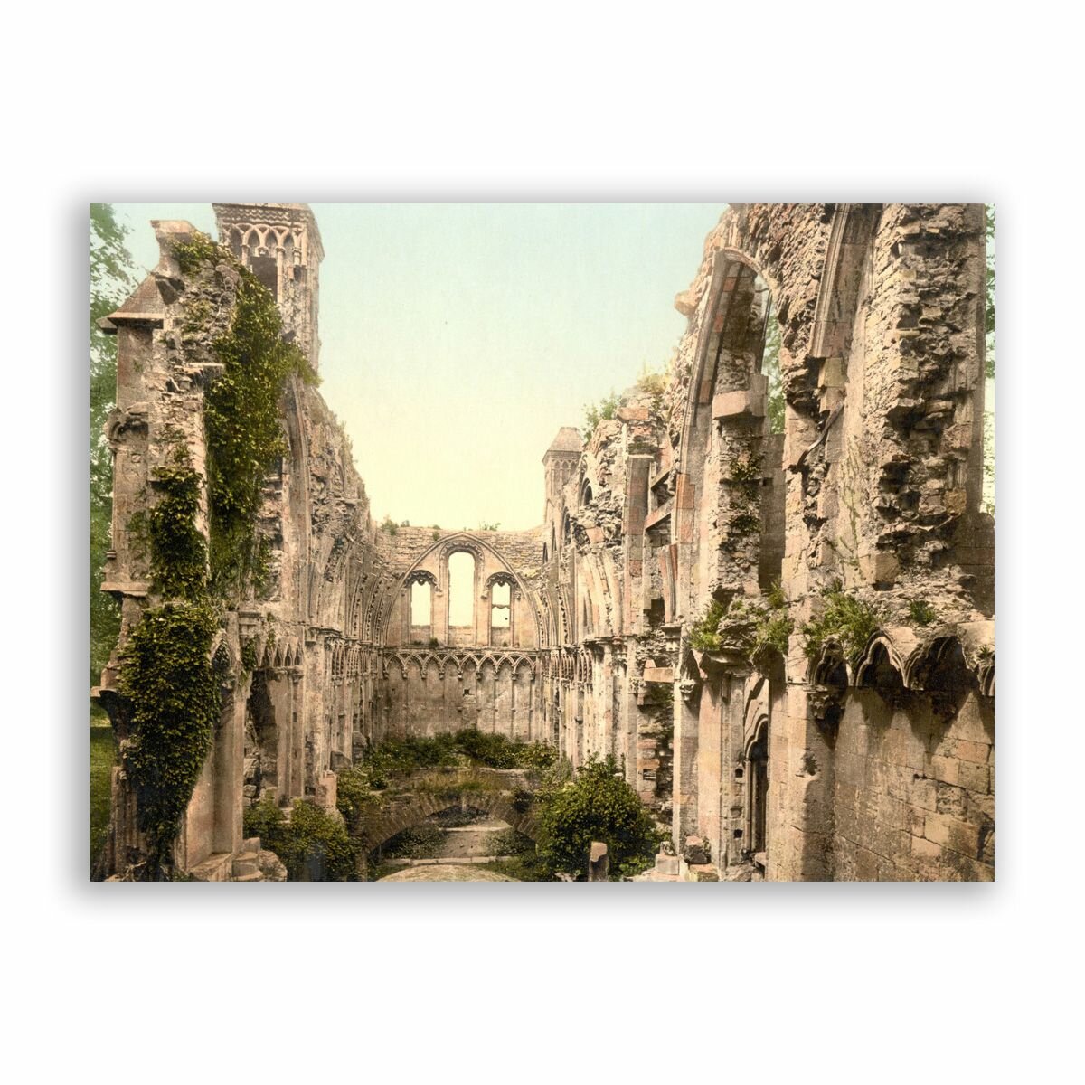 Постер, плакат на бумаге / Abbey, St. Josephs Chapel, Glastonbury, England / Размер 30 x 40 см