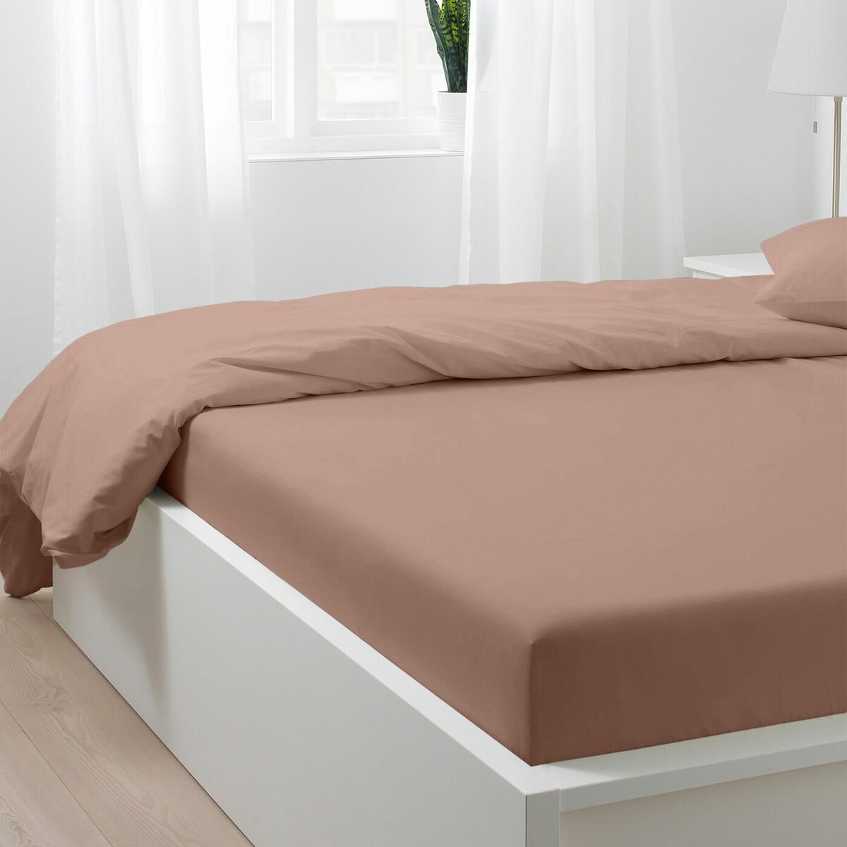 Простыня на резинке 200х200х25 BRAVO поплин хлопок /пудровый